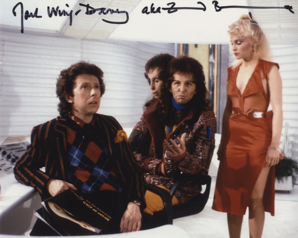 MARK WING-DAVEY as Zaphod Beeblebrox - Hitchhikers Guide To The Galaxy ...