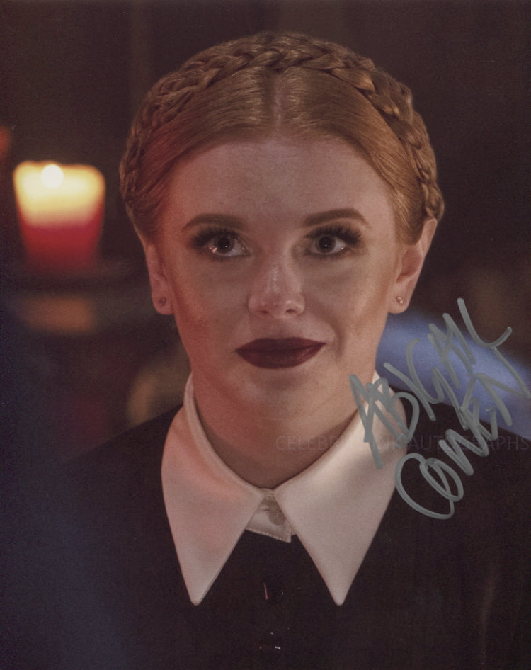 ABIGAIL COWEN as Dorcas - The Chilling Adventures Of Sabrina ...